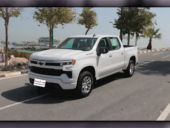Chevrolet Silverado RST White 2023 For Sale in Qatar