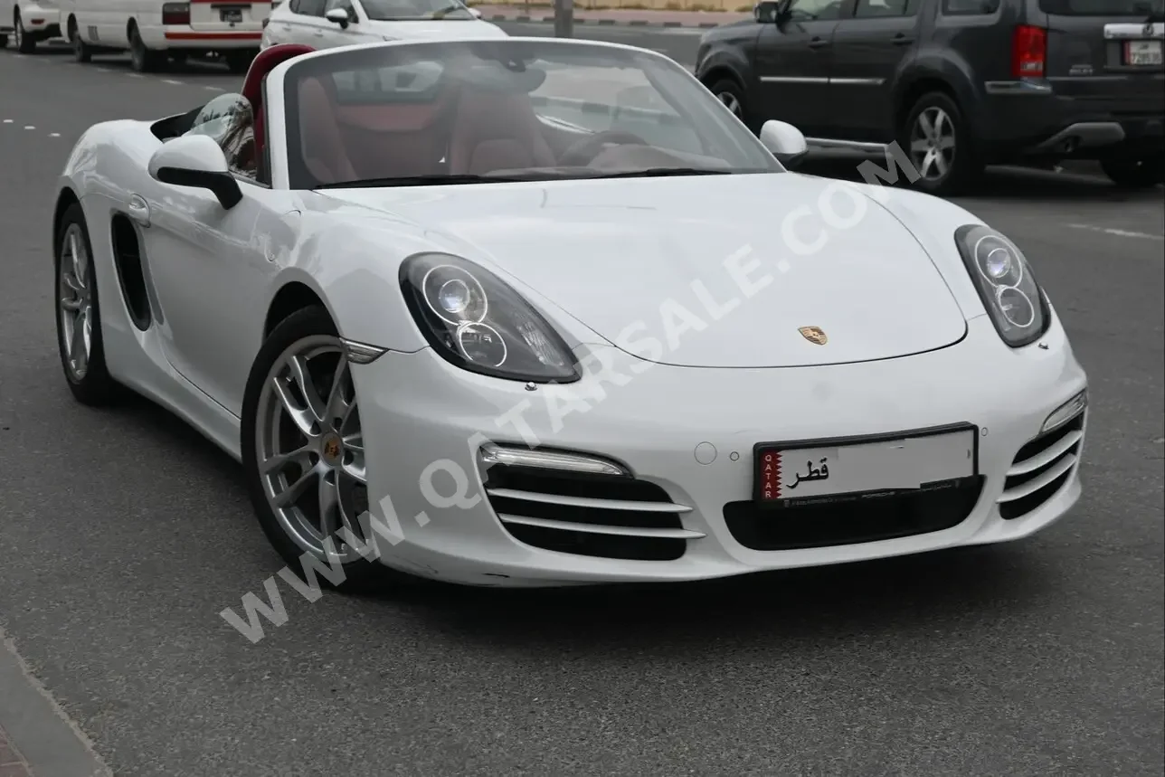 Porsche Boxster S White 2014 For Sale in Qatar