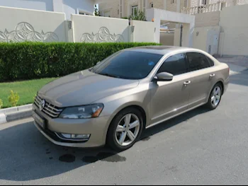 Volkswagen Passat Gold 2016 For Sale in Qatar