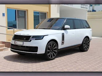 Land Rover Range Rover Vogue SE Super charged White 2015 For Sale in Qatar
