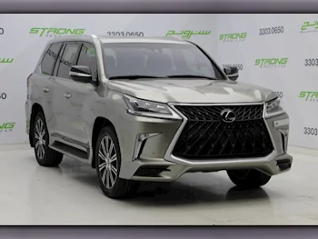 Lexus LX 570 Silver 2016 For Sale in Qatar