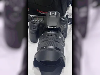 Digital Cameras Canon - 4K DCI 2160p - 35 MP For Sale in Qatar