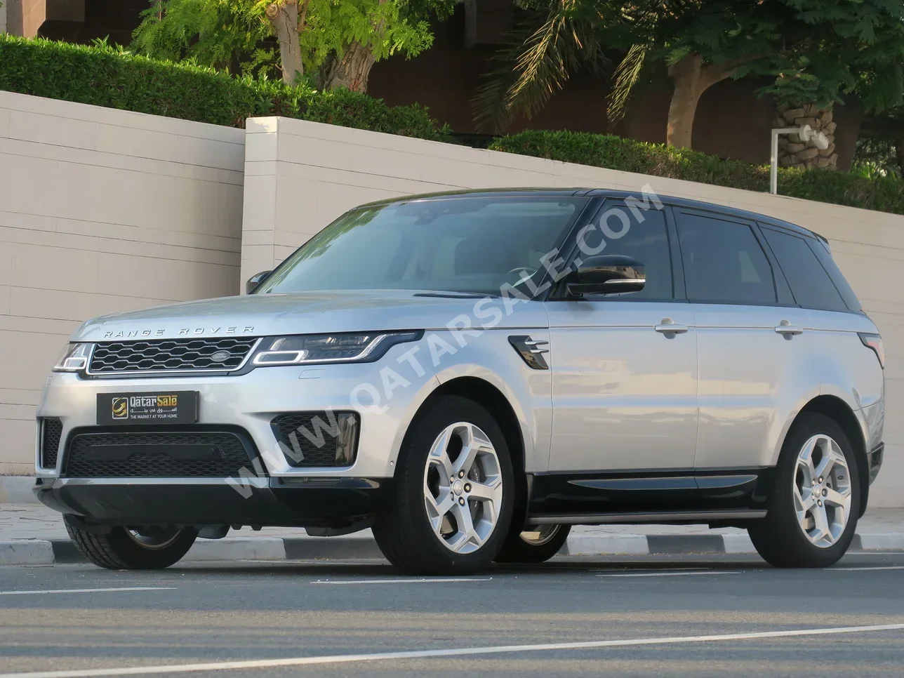 Land Rover Range Rover Sport HSE Silver 2019 For Sale in Qatar