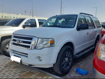 Ford Expedition White 2008 For Sale in QAR
