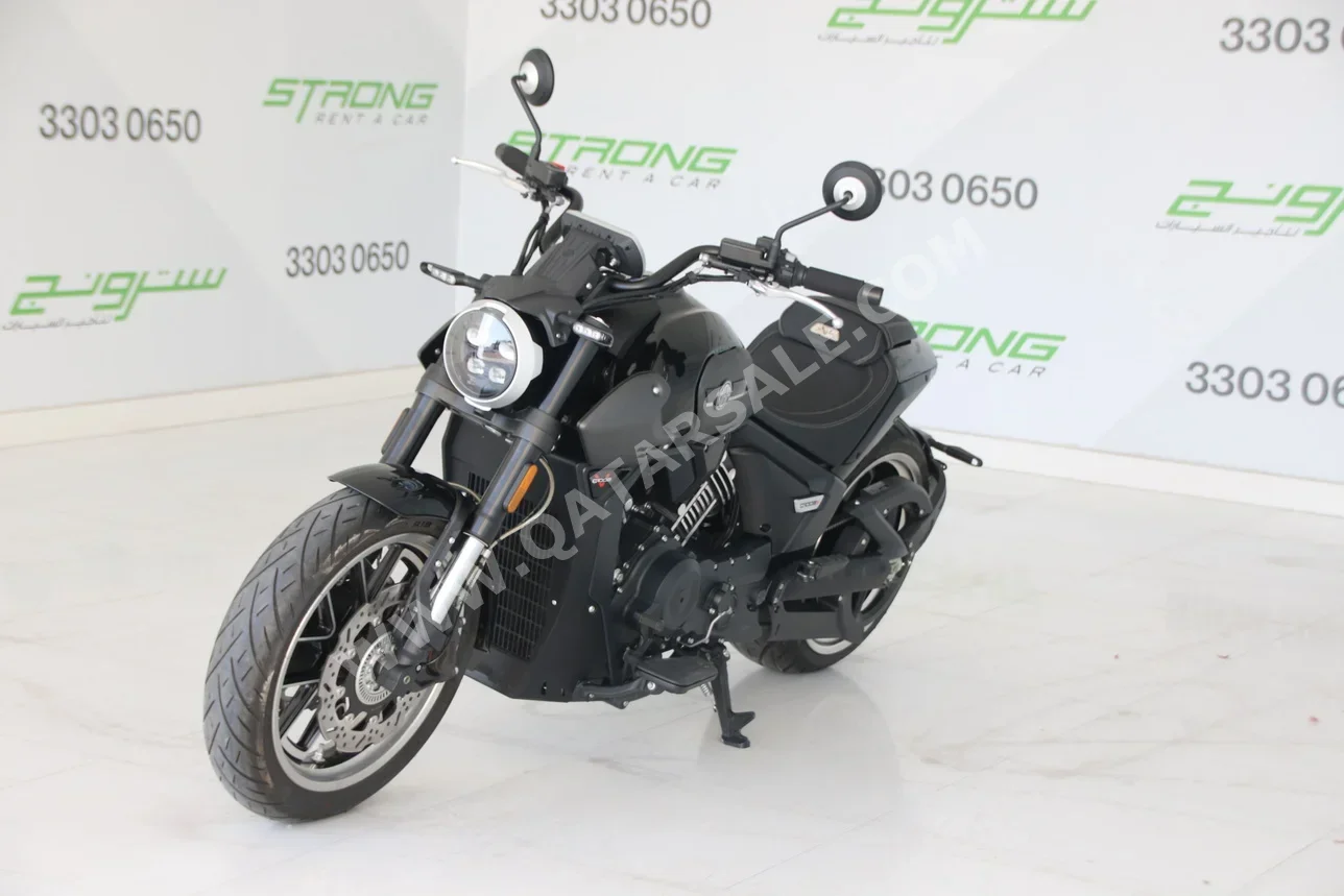 MBP 1002V - 2023 - Color Black Cruiser For Sale in Qatar