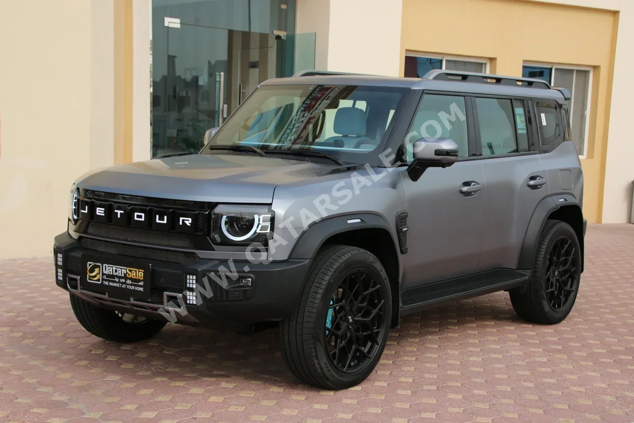 Jetour T2 Luxury Plus Gray Matte 2025 For Sale in Qatar