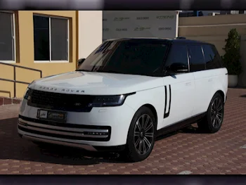 Land Rover Range Rover Vogue White 2016 For Sale in Qatar