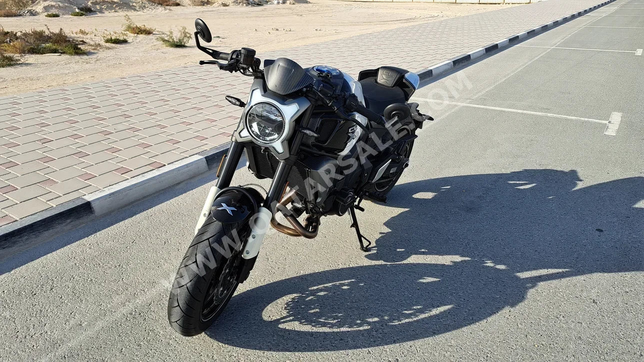 CFMOTO CLX 700 Sport - 2024 - Color White Sportbike For Sale in Qatar