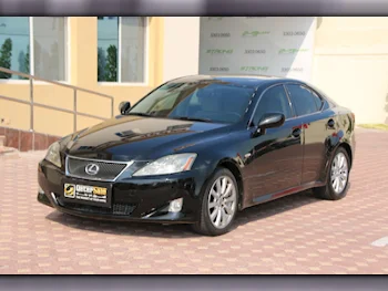 Lexus IS 300 Black 2007 For Sale in Qatar