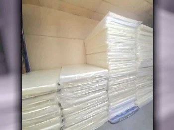 Qatar - Double 2022 Medium With Installation With Delivery For Sale in QAR