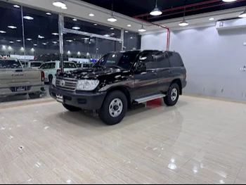 Toyota Land Cruiser GXR Black 2007 For Sale in Qatar