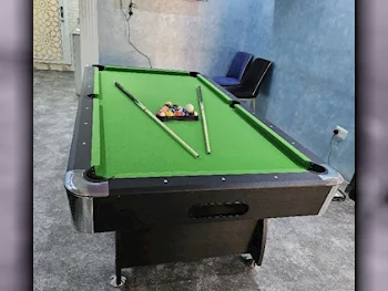 Billiard Table Green and Black With Installation For Sale in QAR