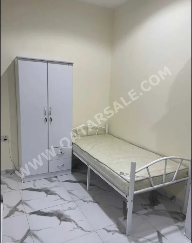 Bedroom Sets - 3 Pieces Set - Qatar Design - White Qatar 2022 Single ...