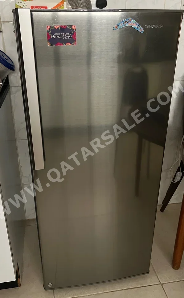 SHARP Top Freezer Refrigerator - Gray 0-200 Lt 2022 Warranty For Sale ...