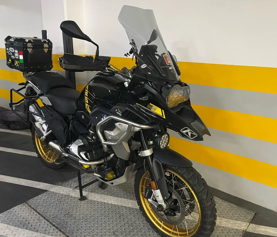 BMW GS 1250 Triple Black - 2022 - Color Black For Sale in Qatar