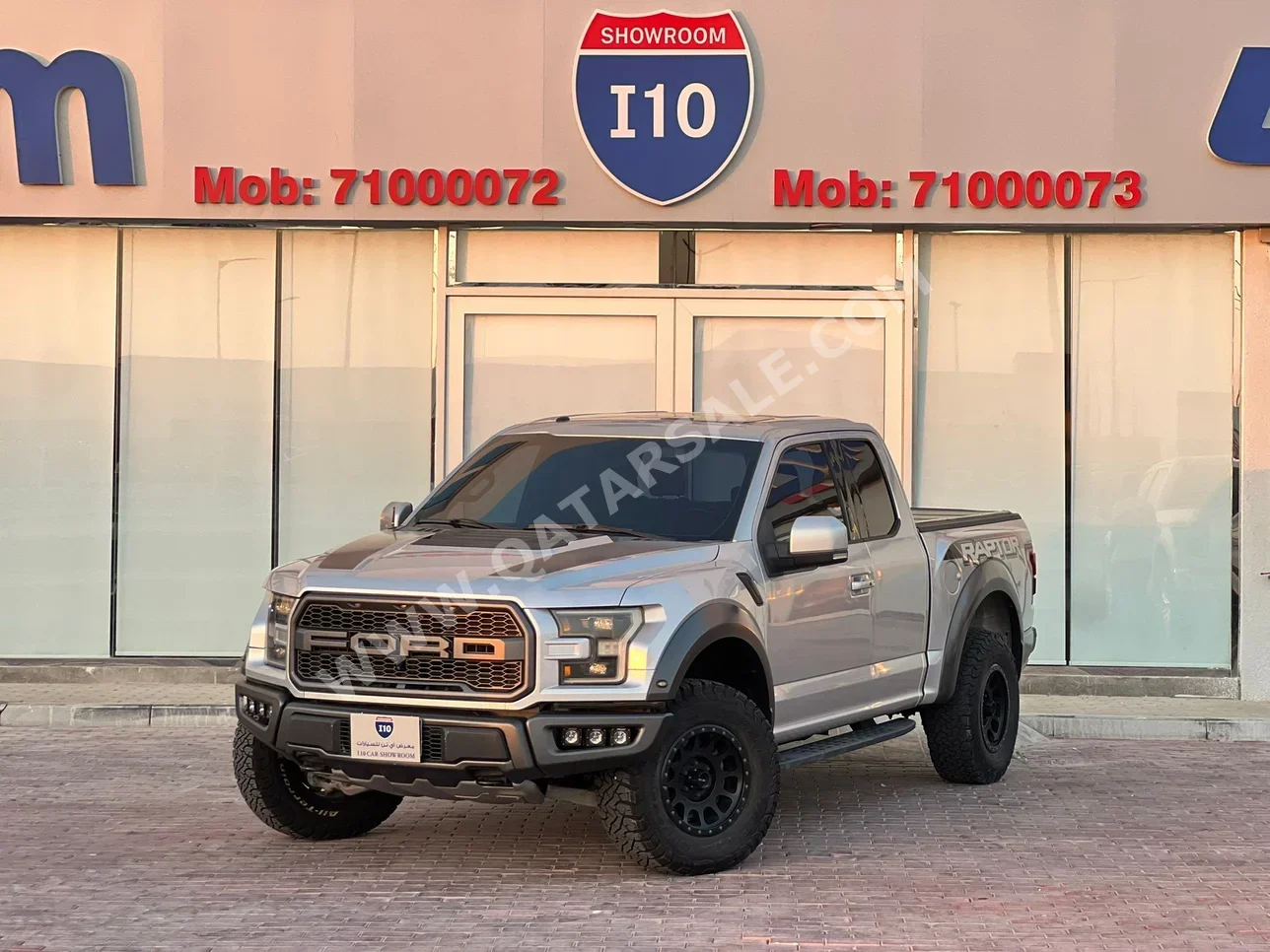 Ford F 150 Raptor Silver 2017 For Sale in Qatar