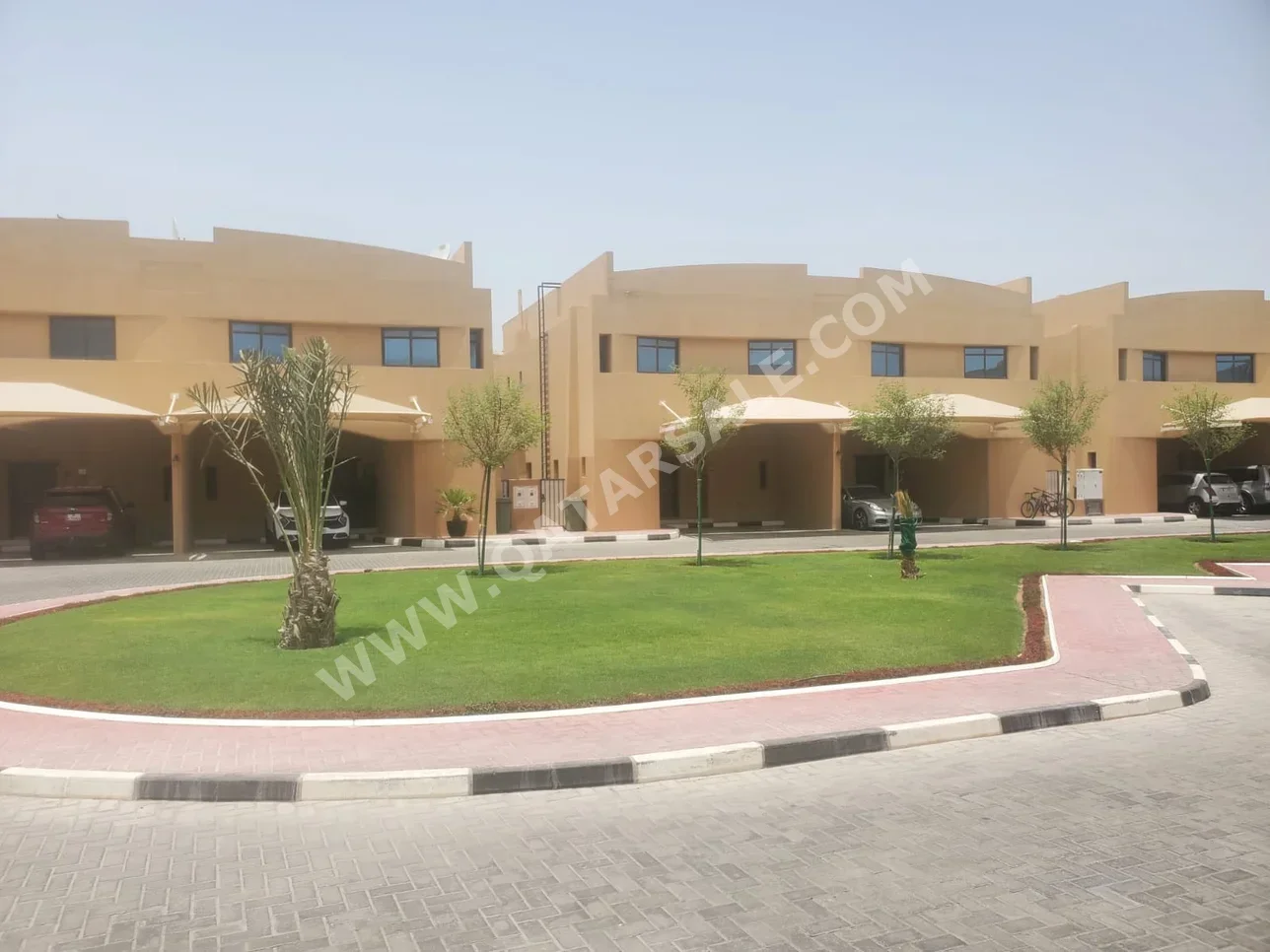 Villas - 4 Bedrooms Compound - Doha - Old Airport For Rent in Qatar