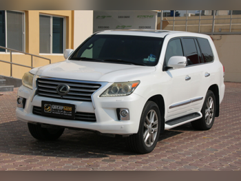 Lexus LX 470 White 2012 For Sale in Qatar