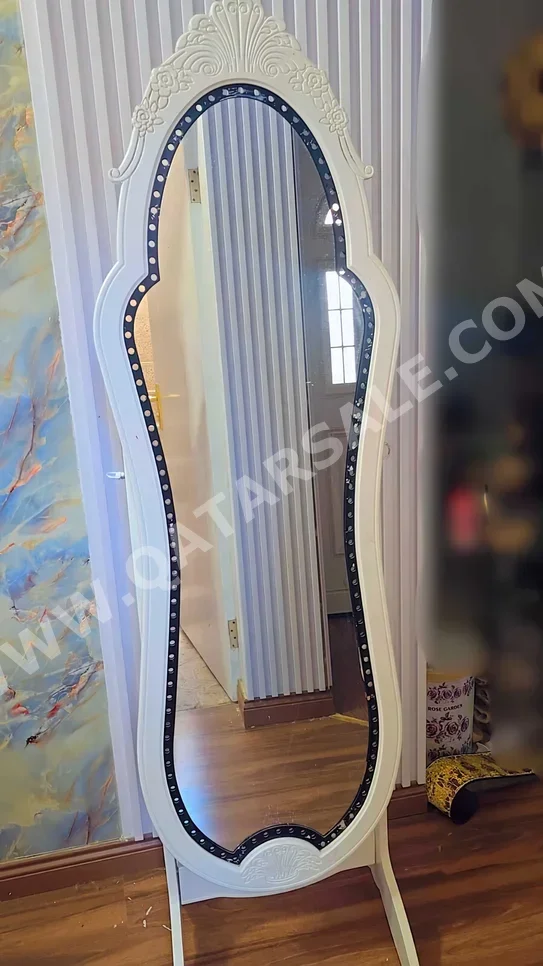 Mirrors Mirror Set Large / Leaning White Tilt Qatar Antique With ...