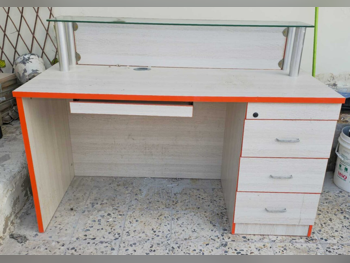 - Computer Desk Solid Wood Qatar - With Chest of 3 Drawers Not Included ...