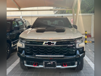 Chevrolet Silverado ZR 2 Beige 2022 For Sale in Qatar