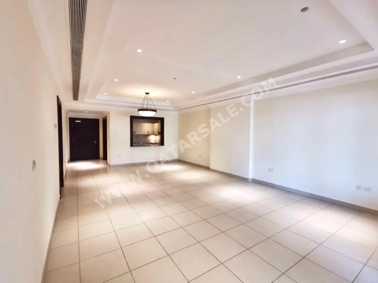 1 Bedrooms Apartment in Doha - The Pearl For Rent in Qatar