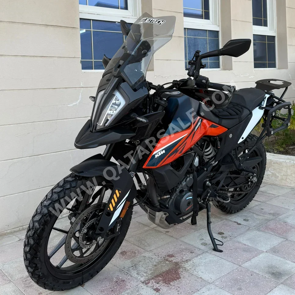 KTM 390 Adventure - 2020 - Color Orange & Black Buggy For Sale in Qatar