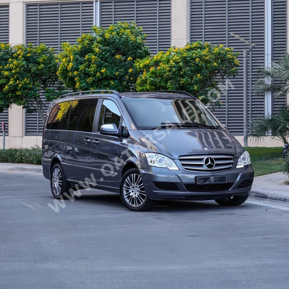 Mercedes-Benz Viano VIP Special Edition Gray 2015 For Sale in Qatar