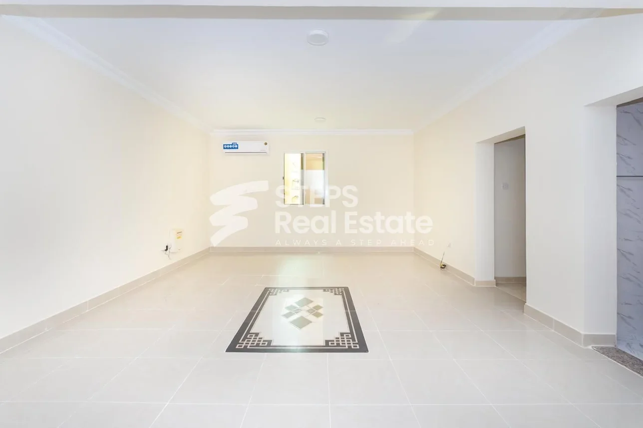 3 Bedrooms Apartment in Doha - Al Mansoura For Rent in Qatar