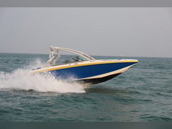Speed Boat MasterCraft X USA 2005 Black + Yellow Engine Brand Cruiser ...