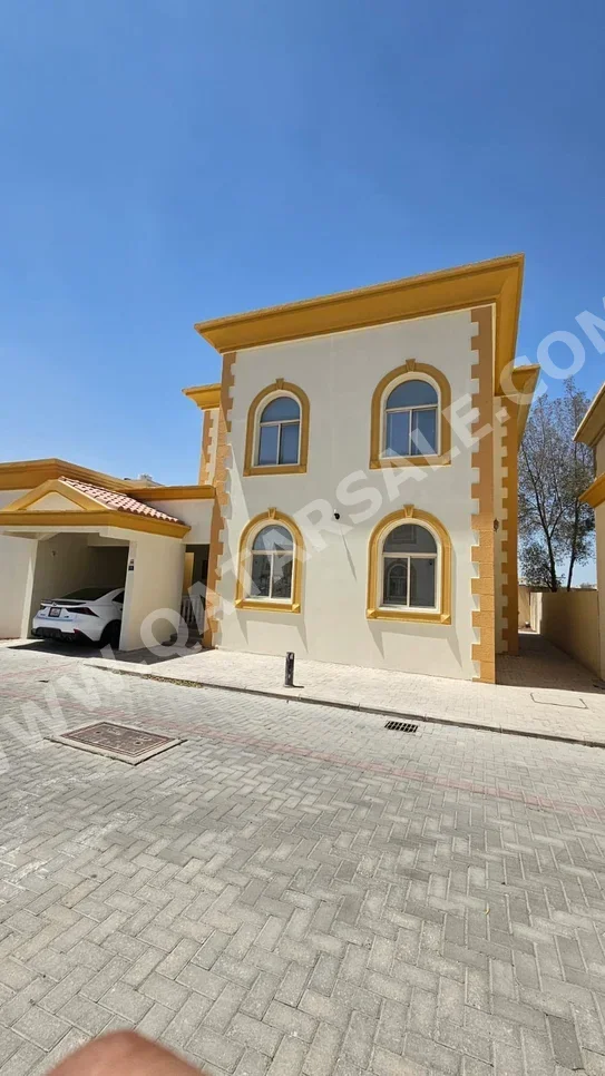 Villas - 4 Bedrooms Compound - Doha - Old Airport For Rent in Qatar