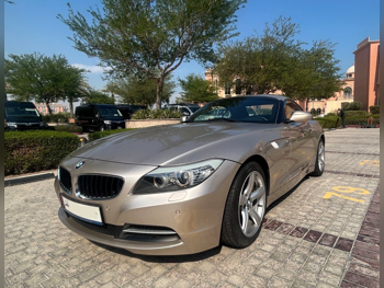 BMW Z-Series 4 Gold 2013 For Sale in Qatar