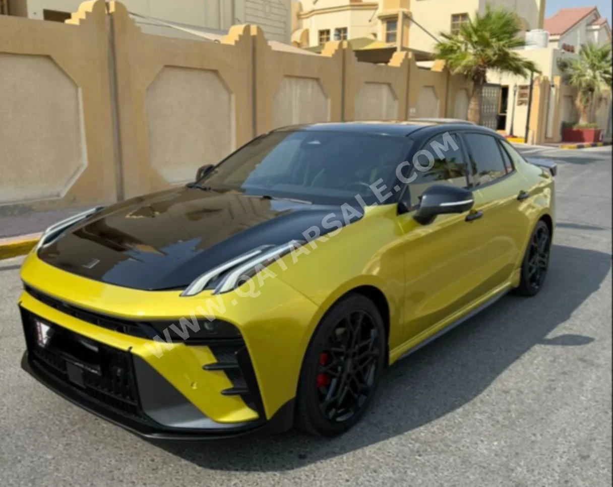 Lynk & Co 03 Hyper Plus Gold 2024 For Sale in Qatar