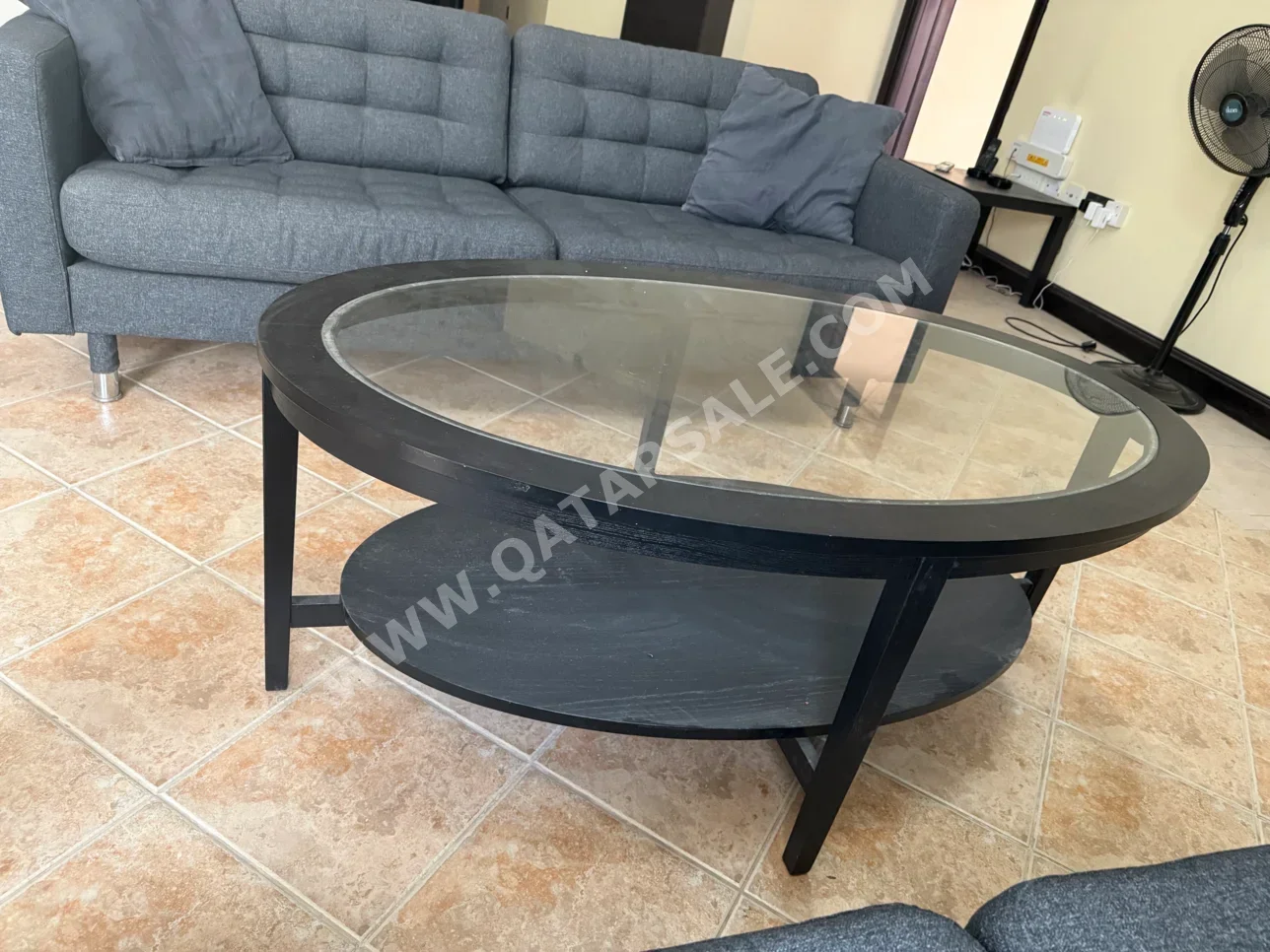 Tables & Sideboards Coffe Table - IKEA - Black Qatar Oval Table / 5-6 ...