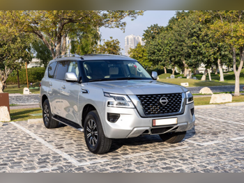 Nissan Patrol SE Silver 2023 For Sale in Qatar