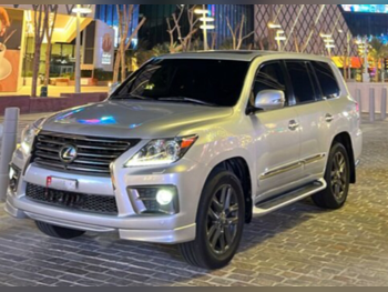 Lexus LX 570 Silver 2015 For Sale in Qatar