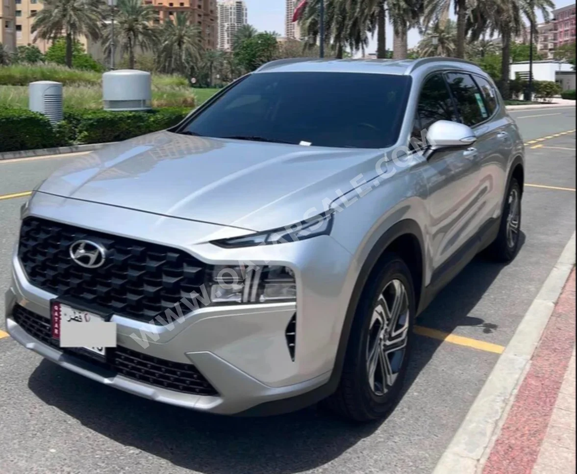Hyundai Santa Fe Silver 2023 For Sale in Qatar