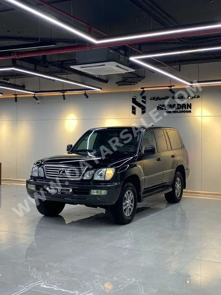 Lexus LX 470 Black 2007 For Sale in Qatar