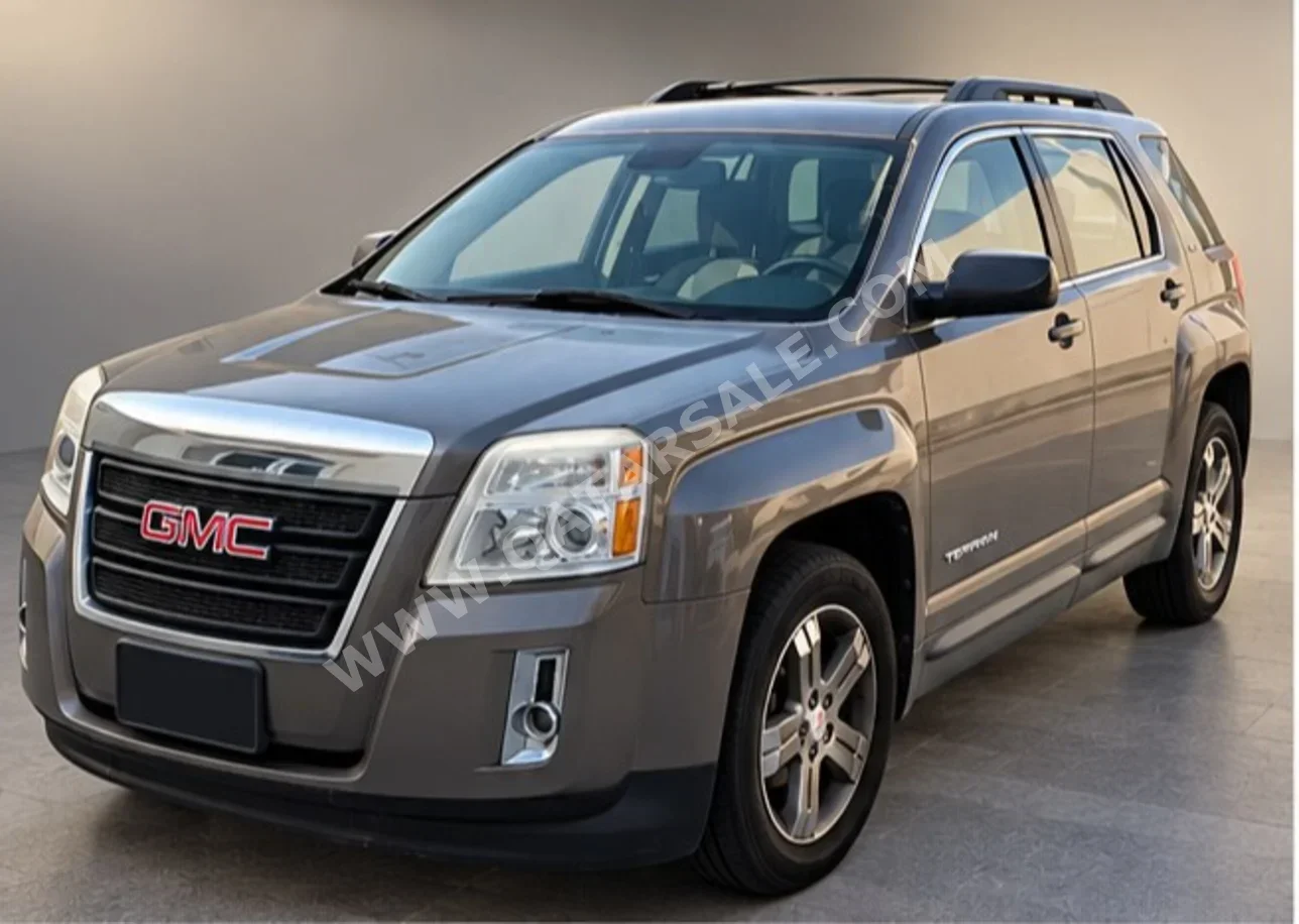 GMC Terrain SLE Gray 2012 For Sale in Qatar
