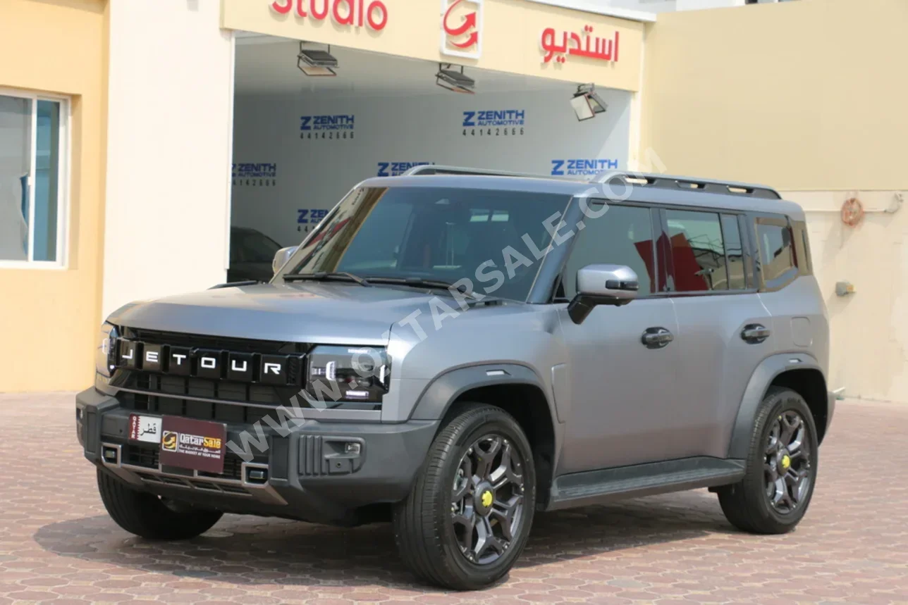 Jetour T2 Luxury Gray Matte 2025 For Sale in Qatar
